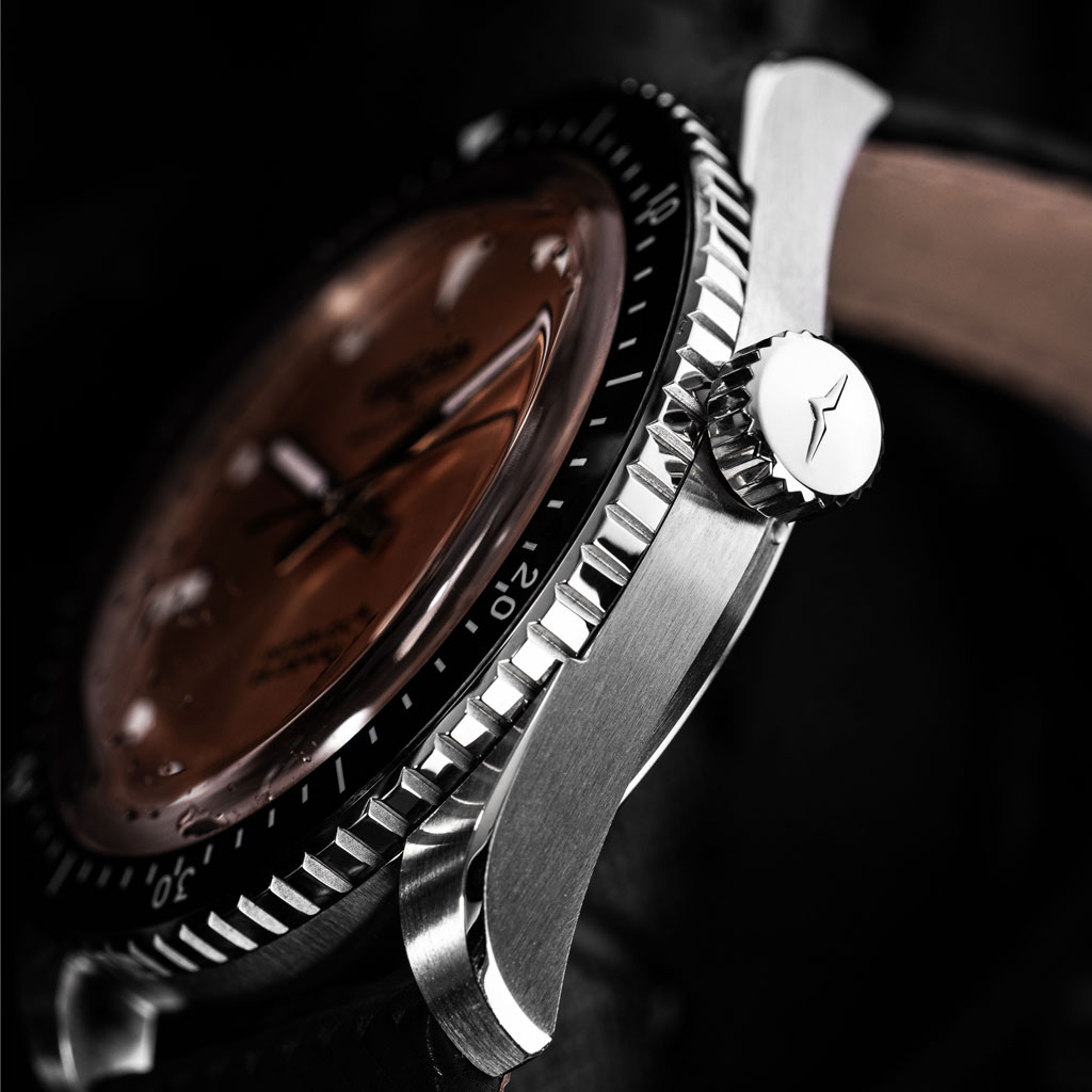 Vulcain SkinDiver Nautique Salmon - Your Watch Hub
